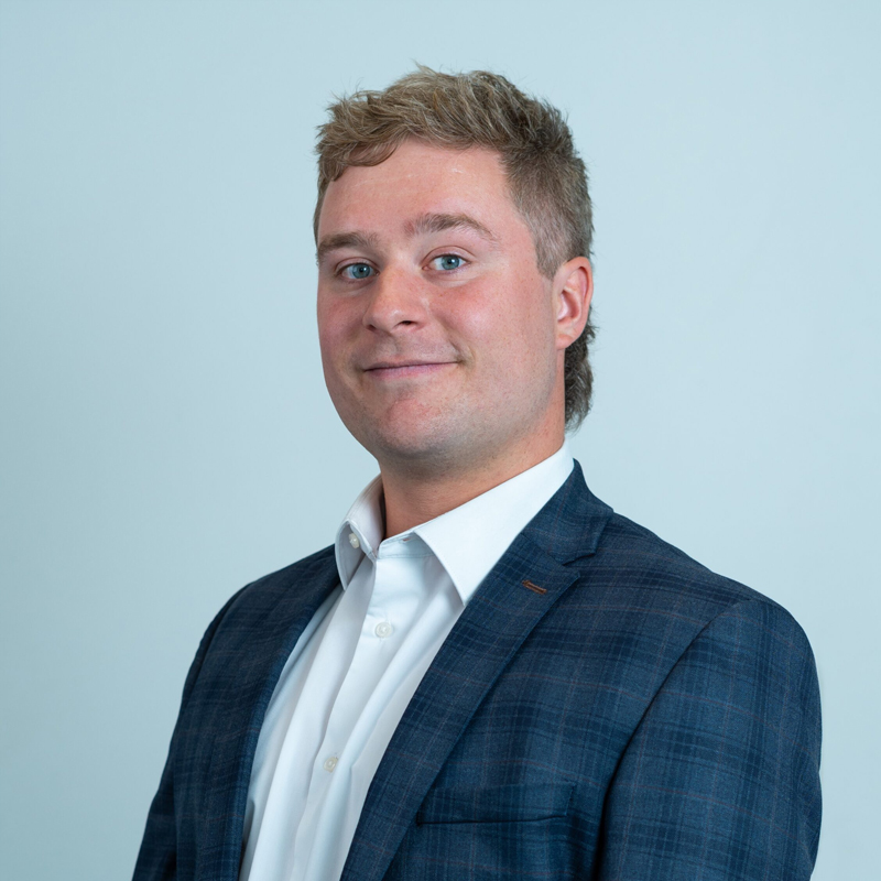 Financial Recruitment Agency - Linear Partners