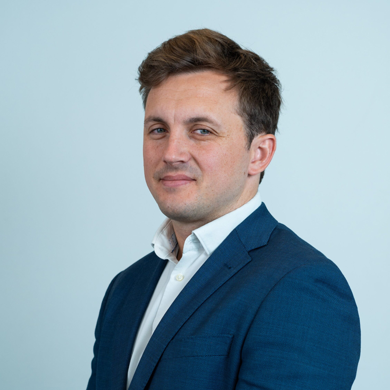 Financial Recruitment Agency - Linear Partners